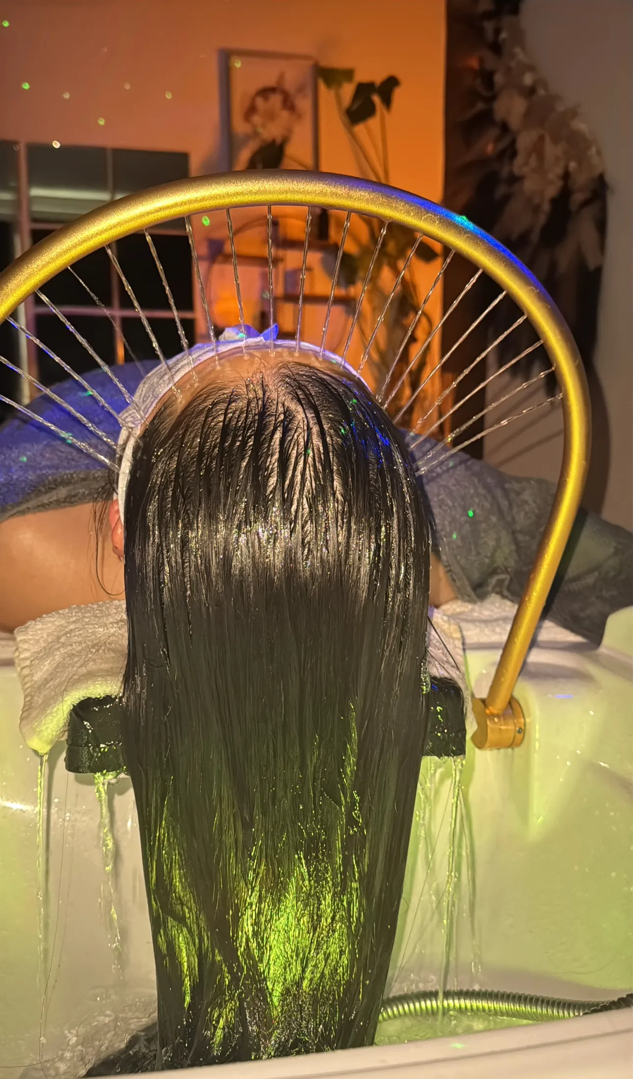 Glow Head Spa